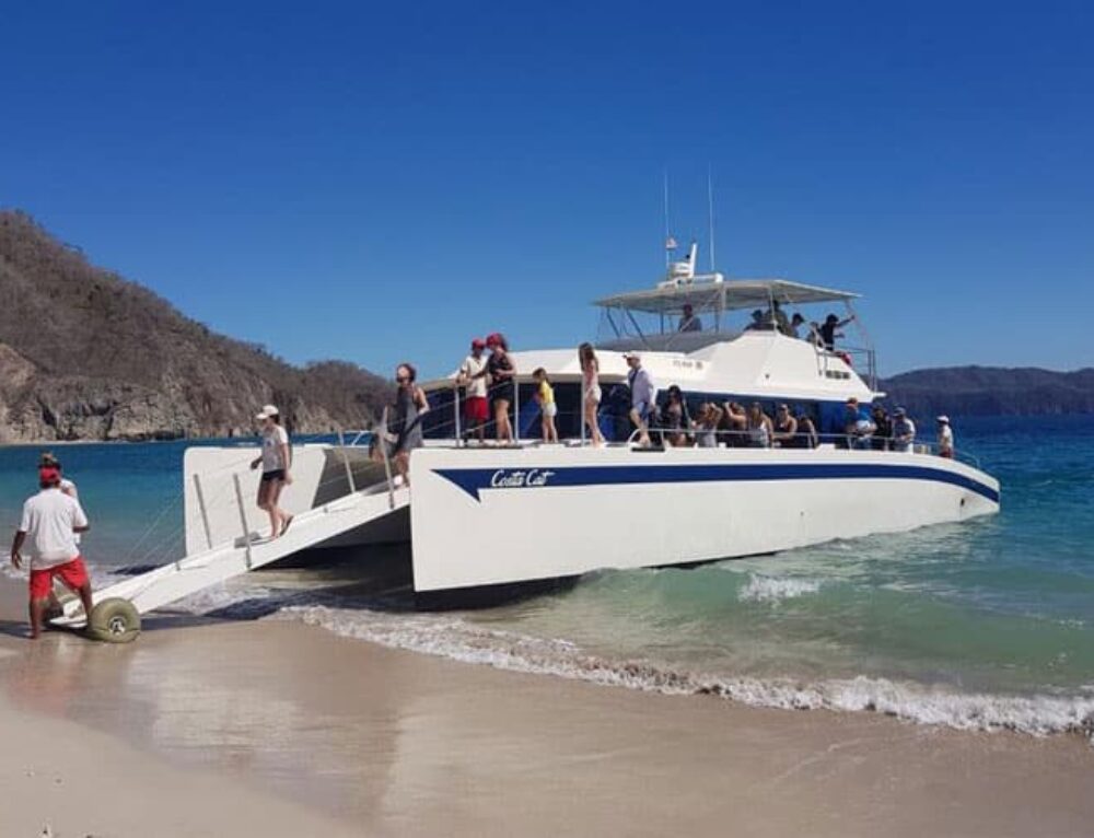 Isla Tortuga Costa Rica Tour: A Tropical Escape in the Heart of the Pacific